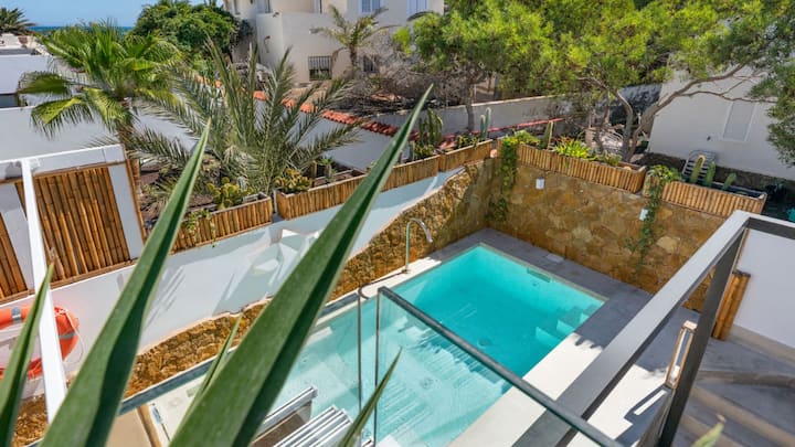 Luxury Villa In The Heart Of Corralejo - Corralejo