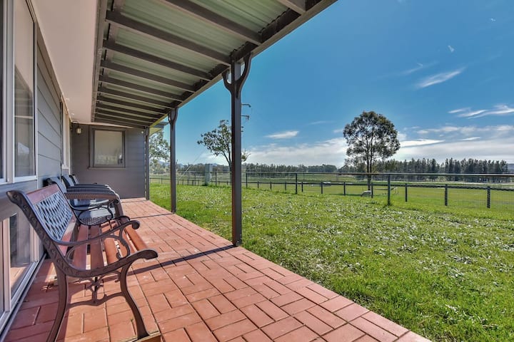 Andres Farm Cottage - Broke
