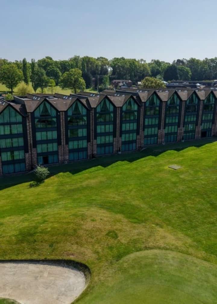 2br Residence By Oldthorns Hotel & Resort - Petersfield