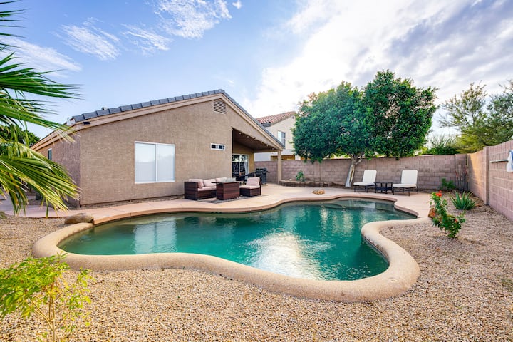 Swim & Unwind: 'Wildrose Retreat' In Mesa! - Apache Junction