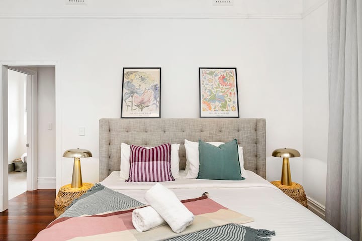 Stylish Suburban Getaway: Spacious & Bbq - Kalamunda