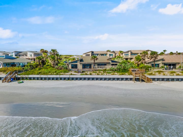 Beachfront Townhome | Sea Dunes Green Turtle A3 - New Smyrna Beach, FL