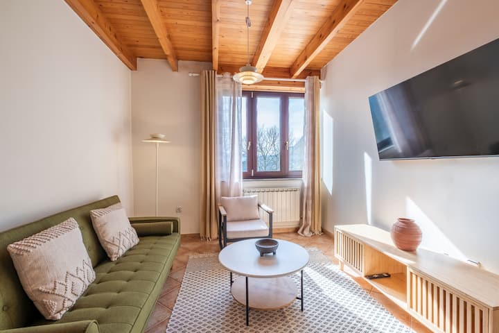 Escuelas De Collía A - 里瓦德塞利亞