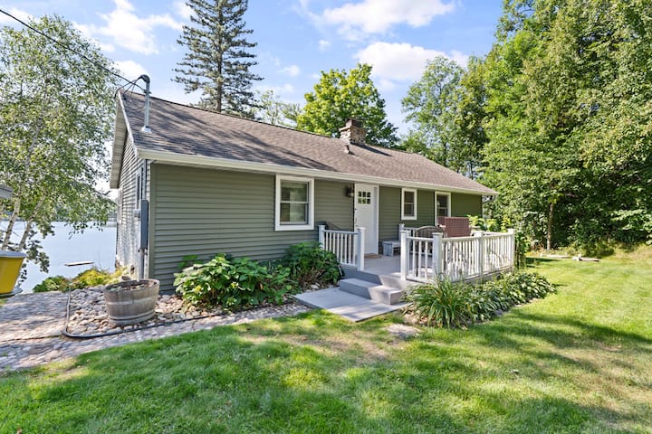 Fairytale Lake Home W/ Sleeping Loft - Grand Casino Mille Lacs