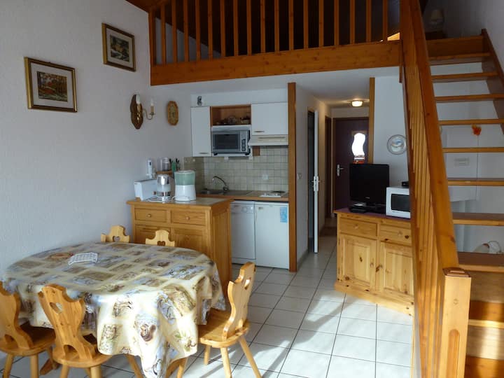 Studio Sous Les Toits, Résidence Au Calme - Bessans