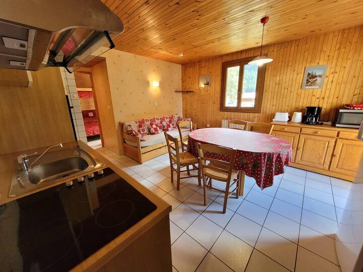 3 Pièces Pour 6 Personnes - Bessans