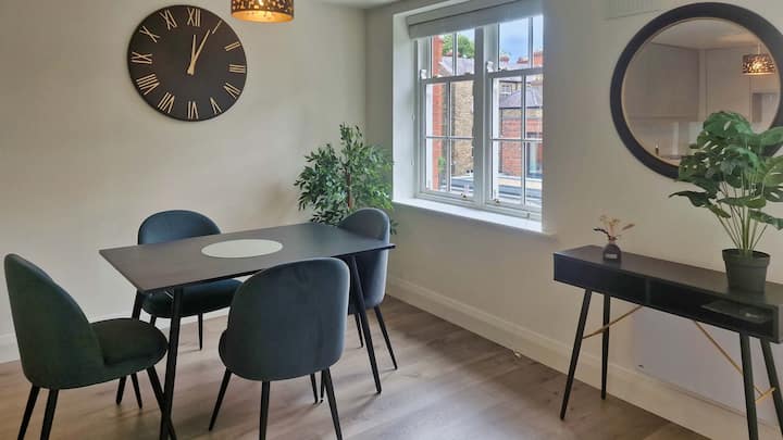 Bright & Stylish Apartment In Trendy Ranelagh - Dún Laoghaire