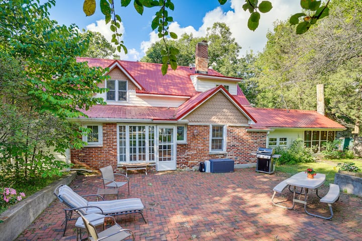 Historic Lakefront Home W/ Dock On Green Lake! - Ripon, WI