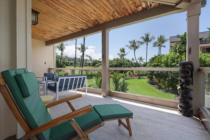 2br Keauhou Condo • Close To Beach + Garden Views - Kahalu’u Beach Park