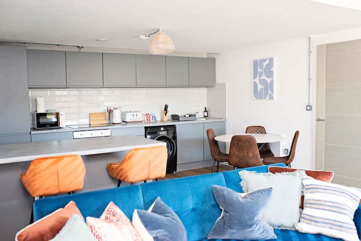 Boutique Apartment, Quiet Area, Everything's Close - Gulliver's World Theme Park