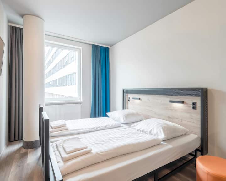Private Twin Room At A&o Köln Neumarkt - 科隆