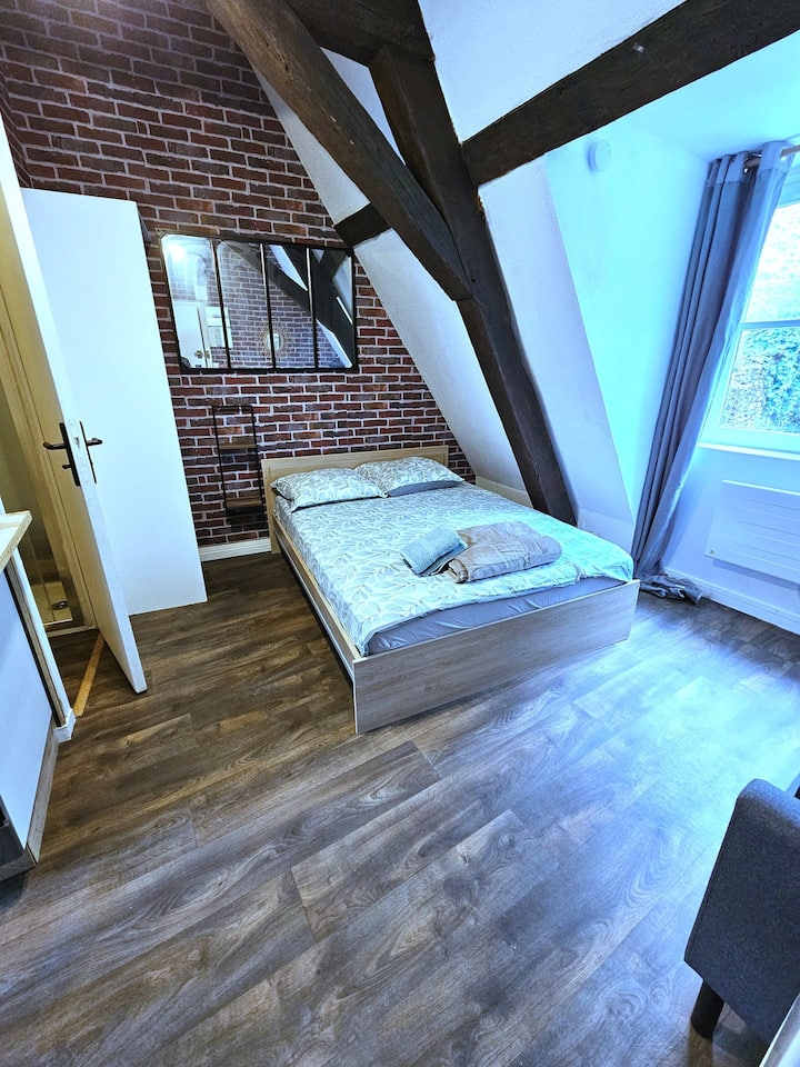 Studio 20 Minutes à Pieds De La Gare De Montluçon - Montluçon
