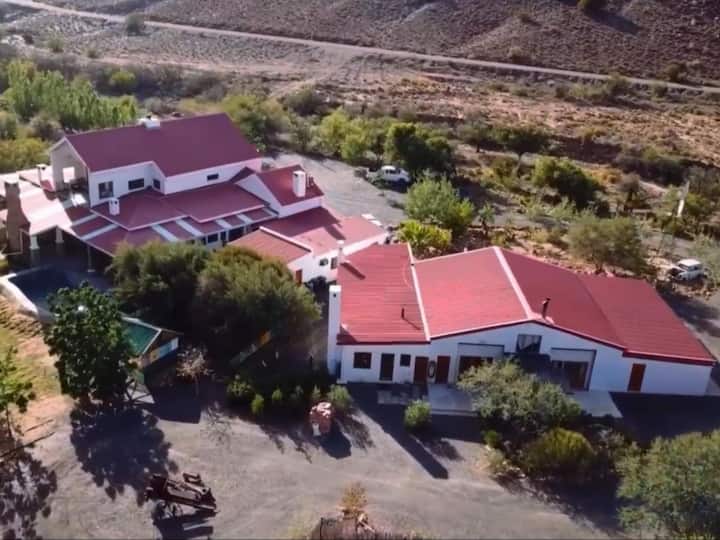 4-bedroom Barn - Laingsburg