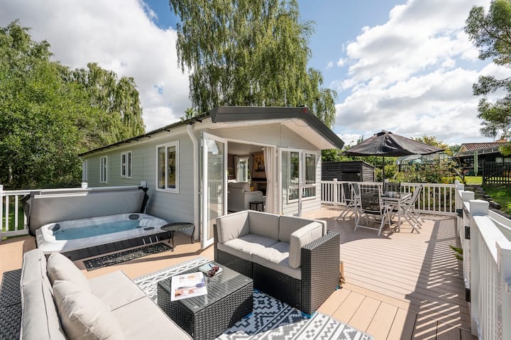 The Cabin, Ufford - Woodbridge, UK