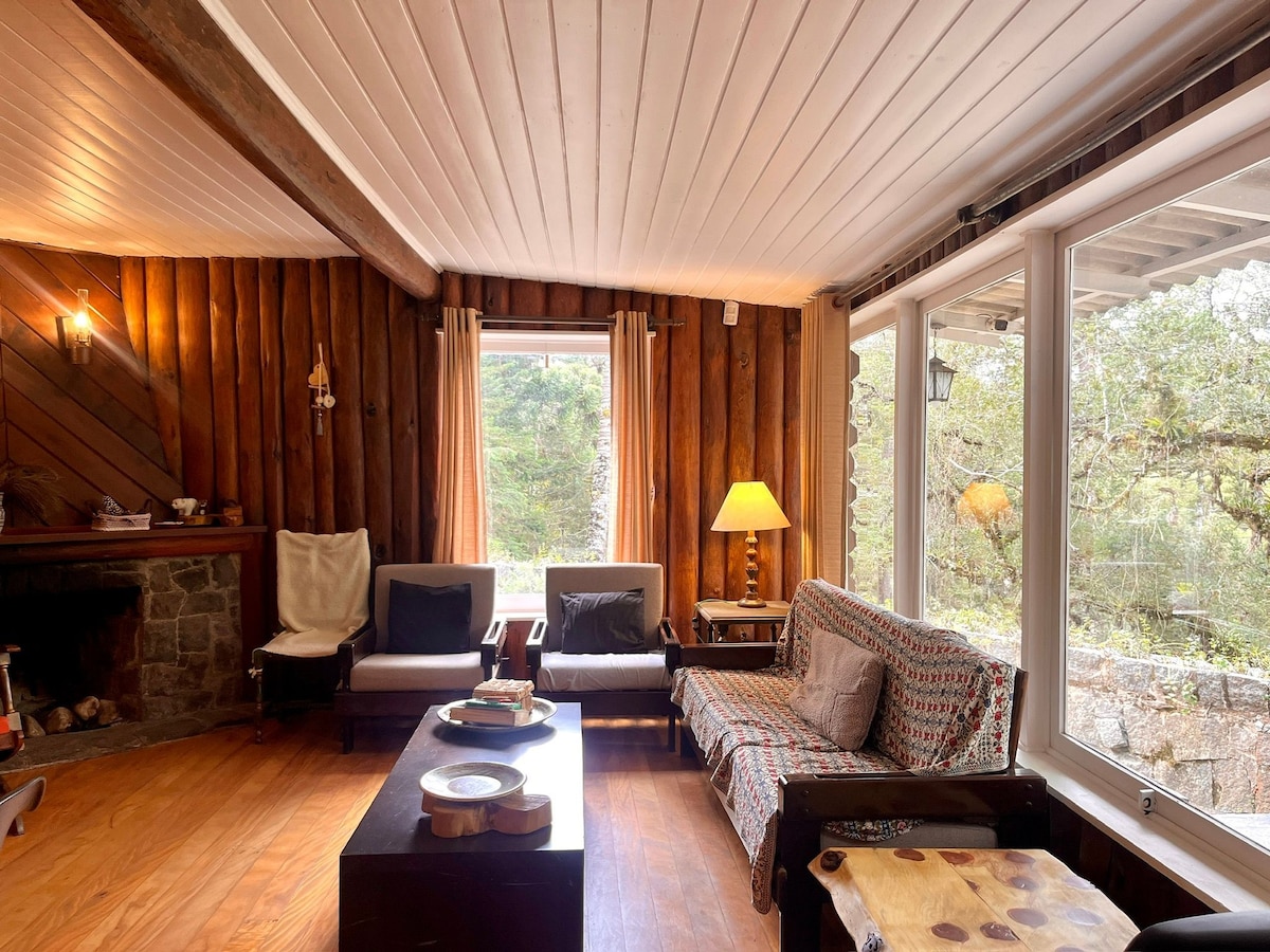 Casa Aconchegante na Serra de Campos do Jordão - Casas para Alugar em ...