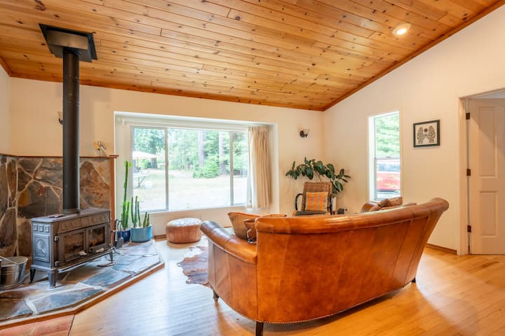 Coastal Redwood Bliss | Little River - Mendocino, CA