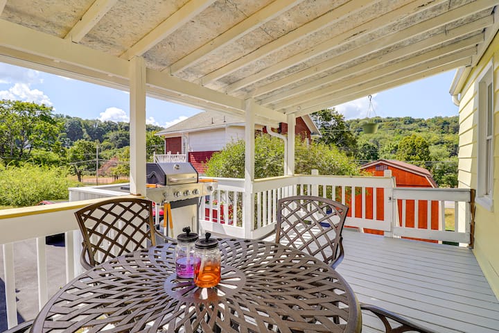 3 Mi To Dtwn & Flood Museum: 'Cozy Q Cottage' - Laurel Ridge State Park, Rockwood