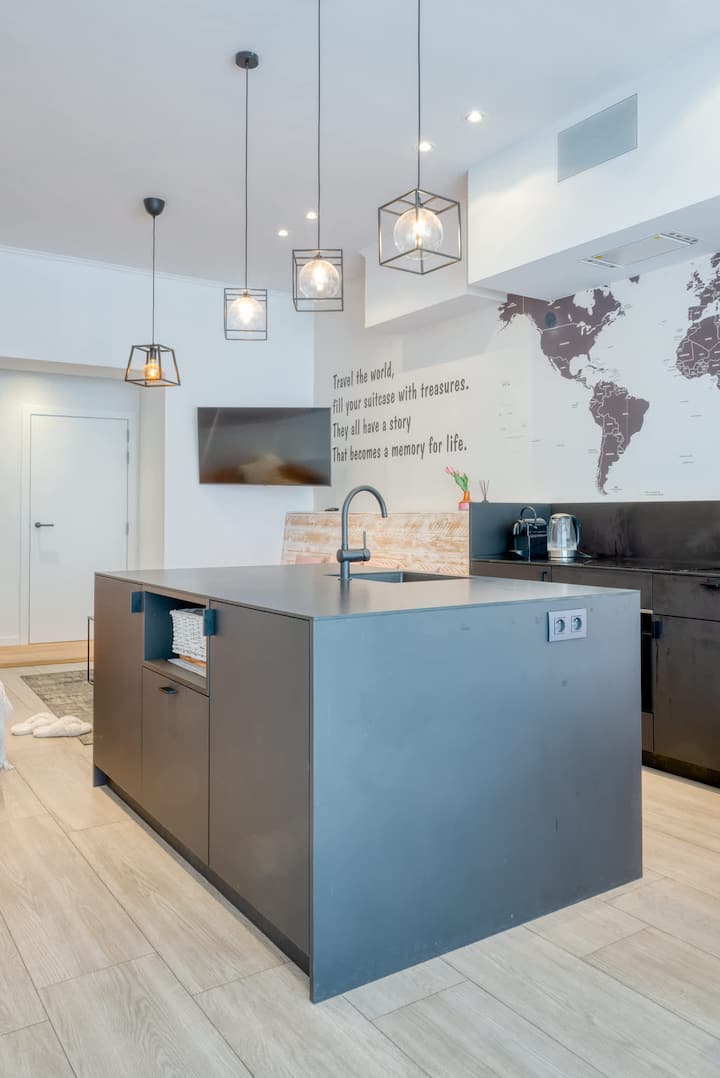Modern Apartment With Playful Décor And Comfort - Ypres