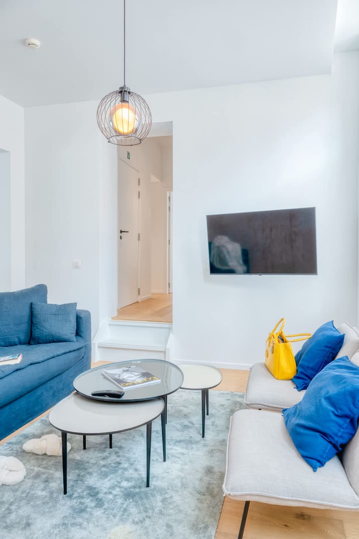 Spacious Apartment For 6 Guests With Terrace - Ypres