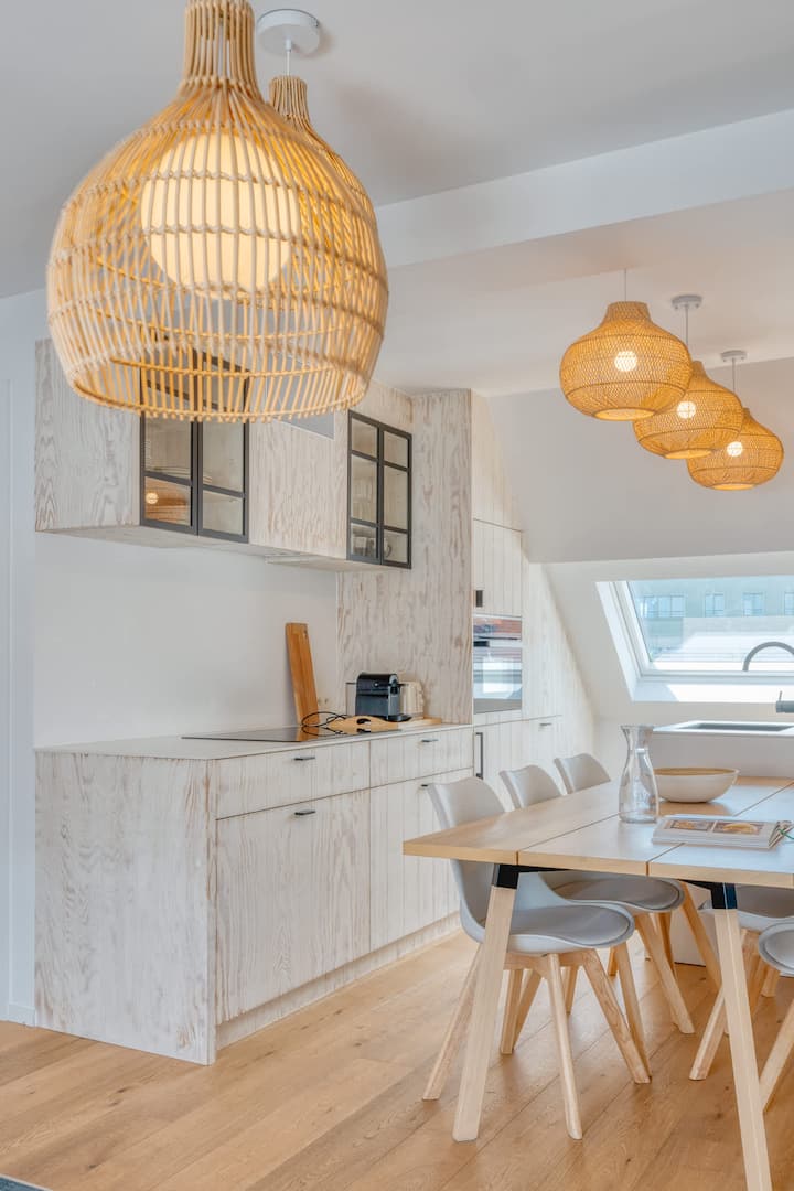 Bright Top-floor Apartment For 6 Guests - Ypres