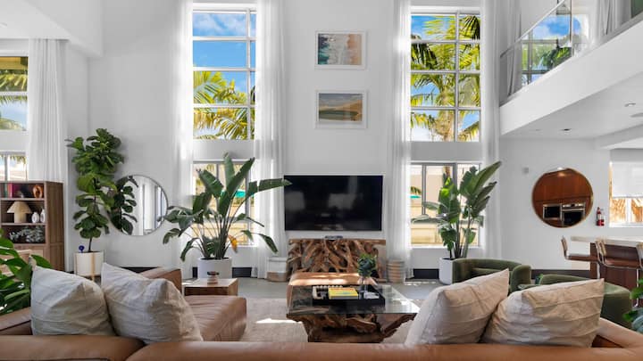 Jungle Penthouse Private Pool In South Beach - South Beach, FL