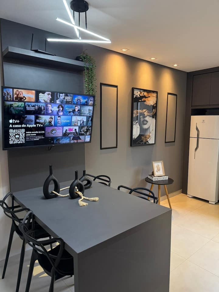 Loft Com Ar-condicionado No Centro - Guarapuava