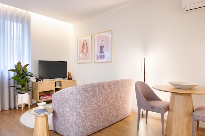 Santa Catarina Plaza Apartments By Hostwise - Porto, Portugal