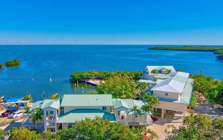 Deluxe Room | Dove Creek | Free Bkf | Ocean View - Key Largo