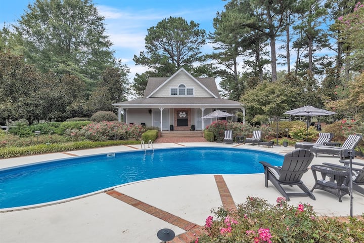 Bulldog Fans’ Escape | Cozy 2br + Private Pool - スタークビル, MS