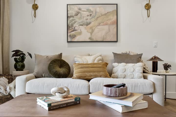 Winter Napa Luxury • Renovated Condo • Golf Views - Napa, CA