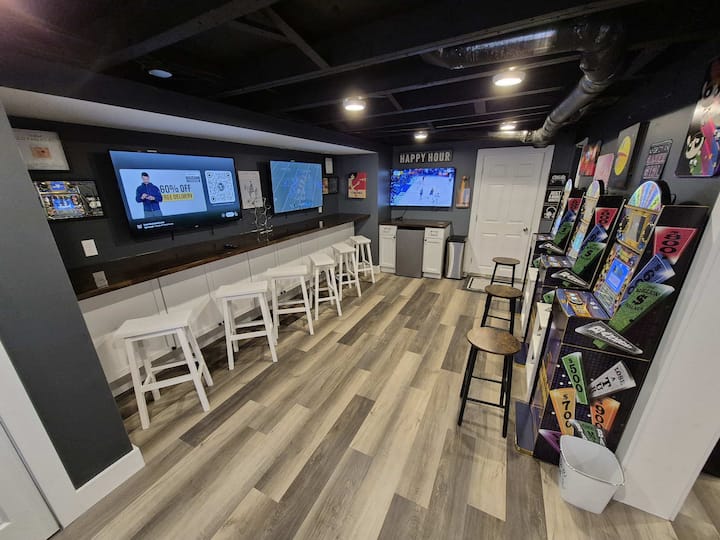 Lake And Lodge By Kzoobnb - Portage, MI