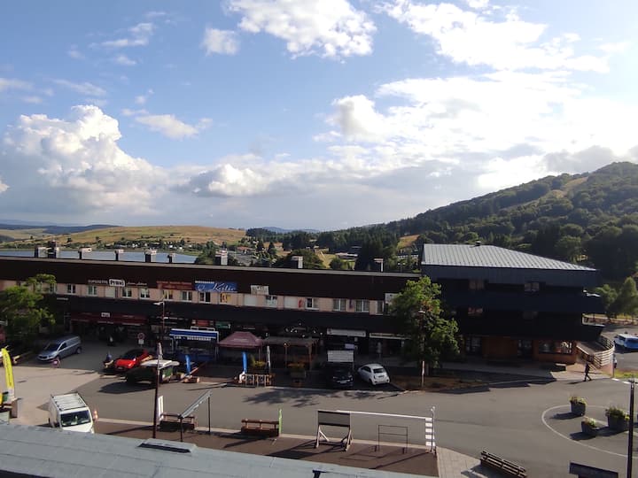 Appartement Besse-et-saint-anastaise-super Besse, - Lac des Hermines