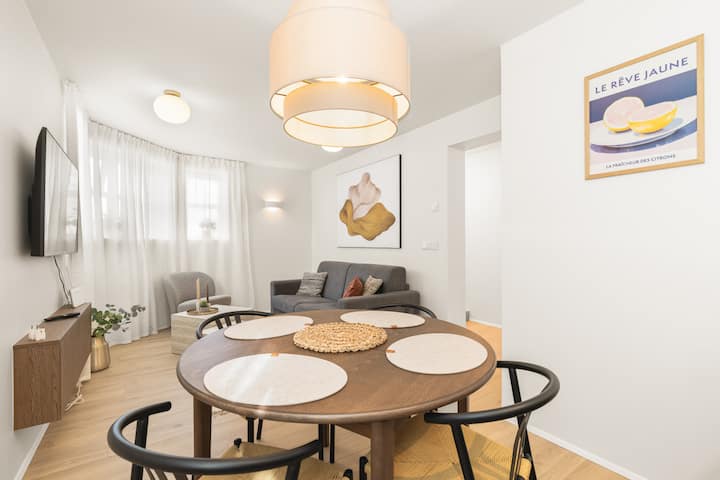 Modern Central Apartment In Downtown Reykjavík - Reykjavík