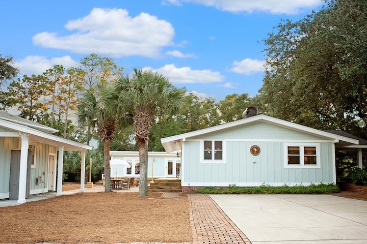 Coastal Retreat For Groups, Stocked Chef’s Kitchen - Murrells Inlet, SC