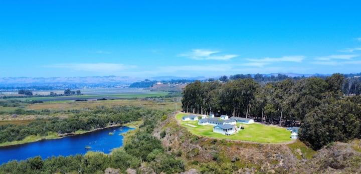 Vanity Fair Featured Estate-private Lakes & Dunes - Pismo Beach, CA