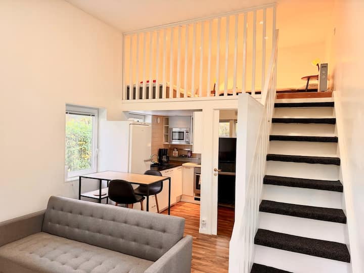 Workers Flat• 2 Br • Free Parking • All-inc - Gothenburg