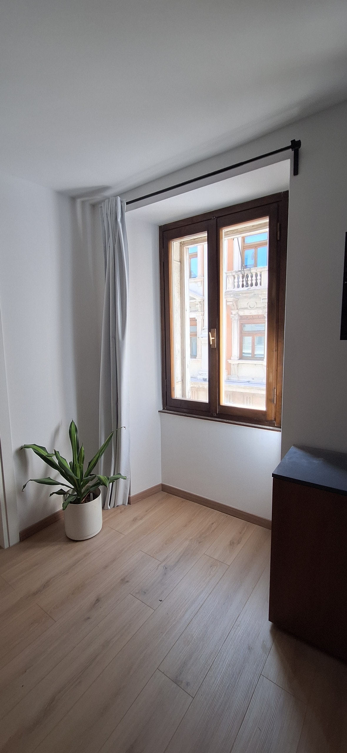 Trieste guest house - Wind sub 19 - Apartments for Rent in Trieste ...