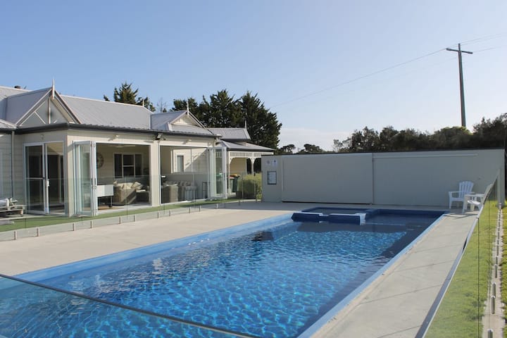 Acre's Rest - Phillip Island