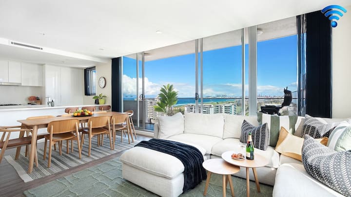 Burelli Beauty – Beach, Surf, Culture & Family Fun - 臥龍崗