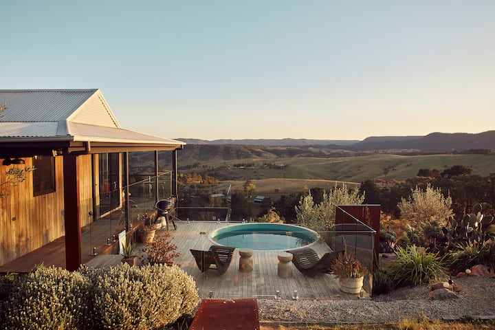 Hilltop | Wild Luxury | Breathtaking Views - Blue Mountains