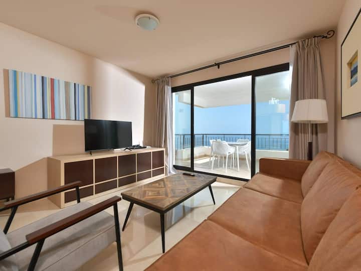 Superbe Appartement De 3 Chambres Avec Vue Sur La - Torrox