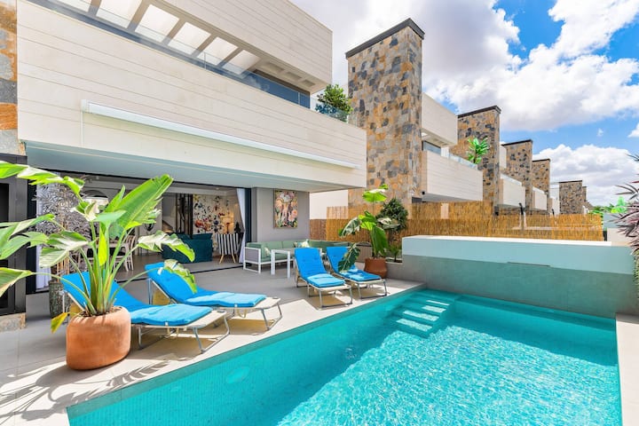 Villa De Lujo Con Jacuzzi, Cine, Billar Y Futbolín - Carthagène, Espagne