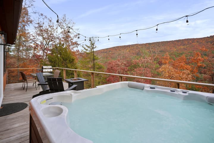 Starstone Chalet - Hot Tub! Mountain Views! - 브로드웨이