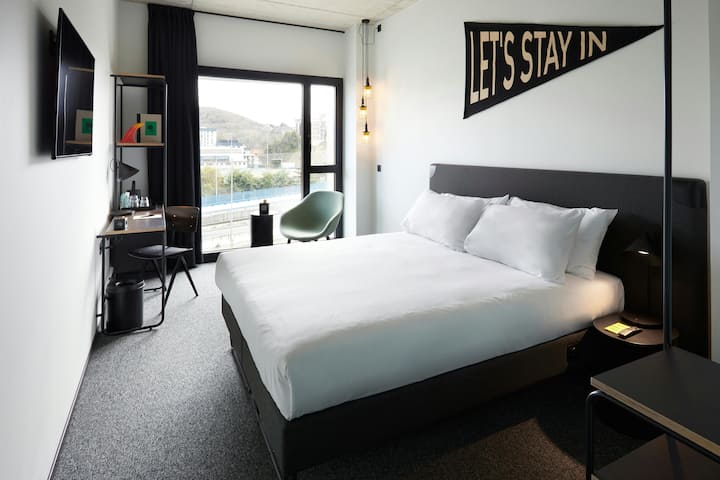 Executive Room Near Boutiques & Beaches - Donostia-San Sebastian