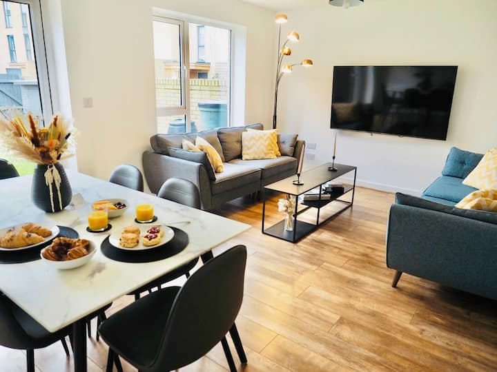 Bright Home With Garden In Taunton - 湯頓