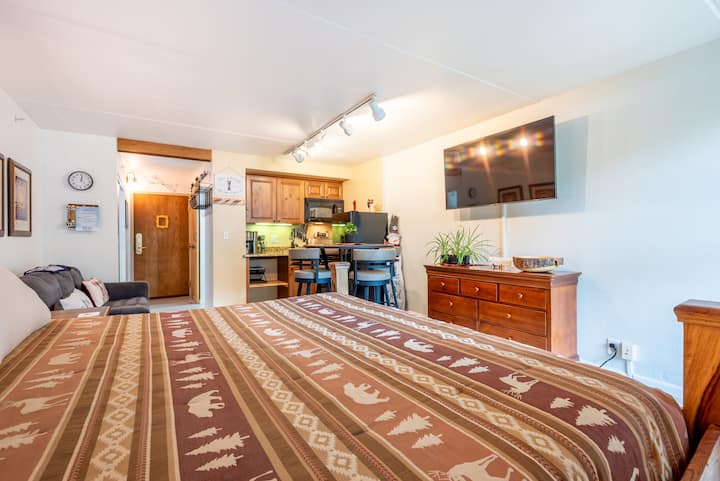 Mountain Plaza 308 - Copper Mountain, CO