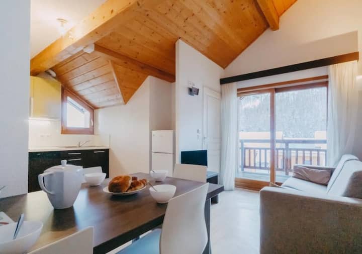 Appartement · Lumineux · Proche Des Pistes · Vu - Briançon