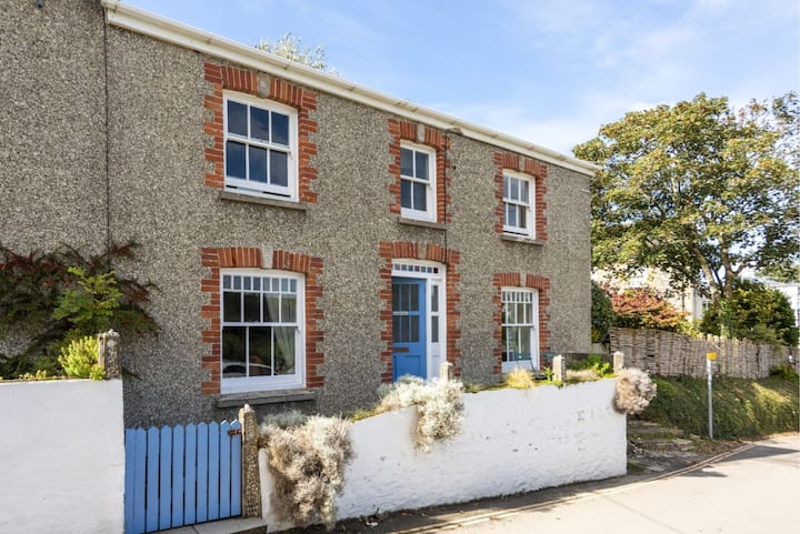 Trevethen Cottage - Crantock