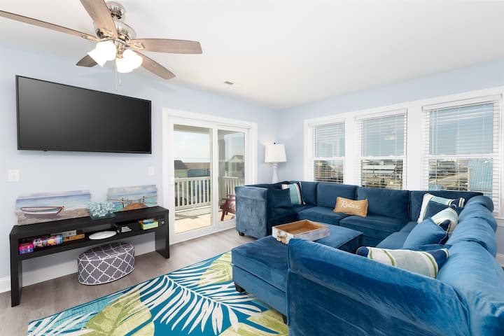 Roof Top Sunsets! Walk To Beach - Bikes - Hot Tub! - Surf City, NC