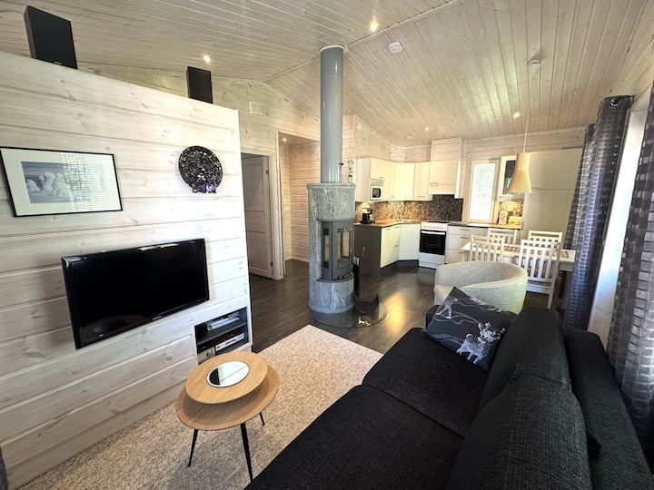 Lumilyhty A2 - Äkäslompolo